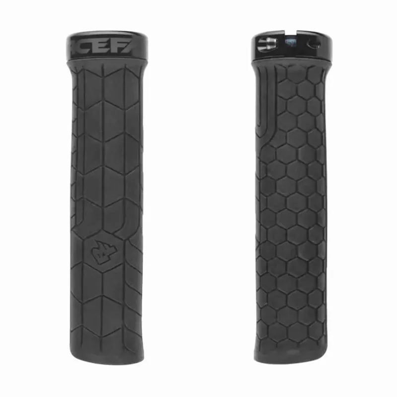 Race Face Getta Grip Lock-On Grips / Black Mountain Bike Bar Grips